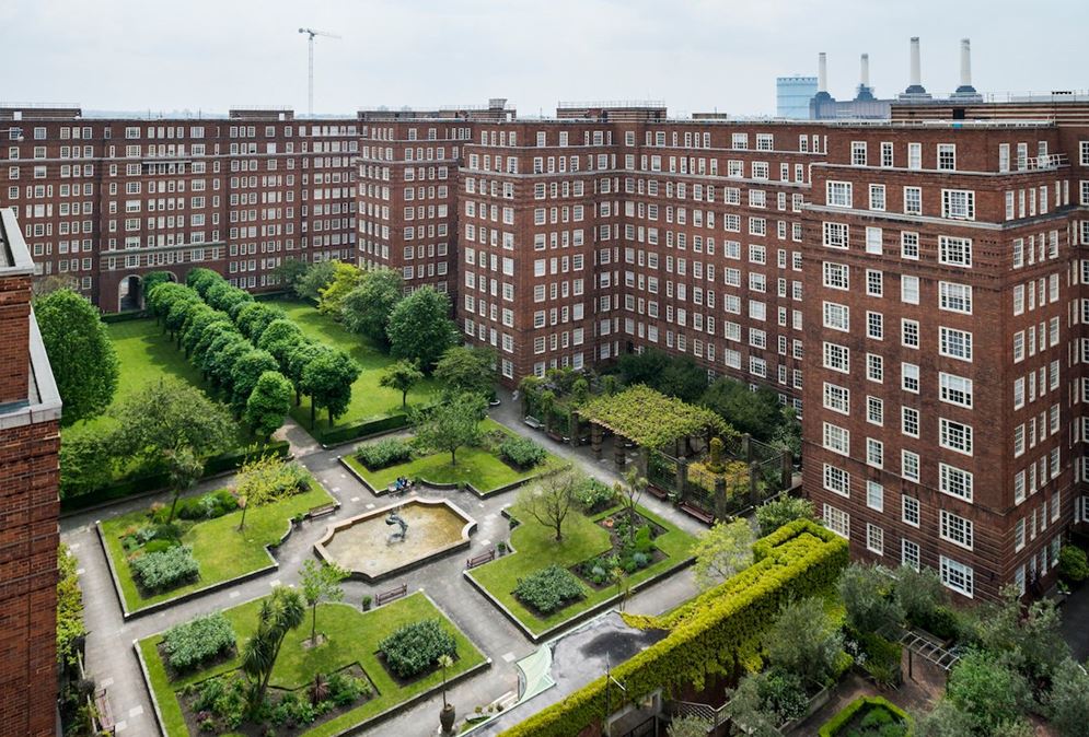 Abakus Consulting Limited | Dolphin Square, London SW1